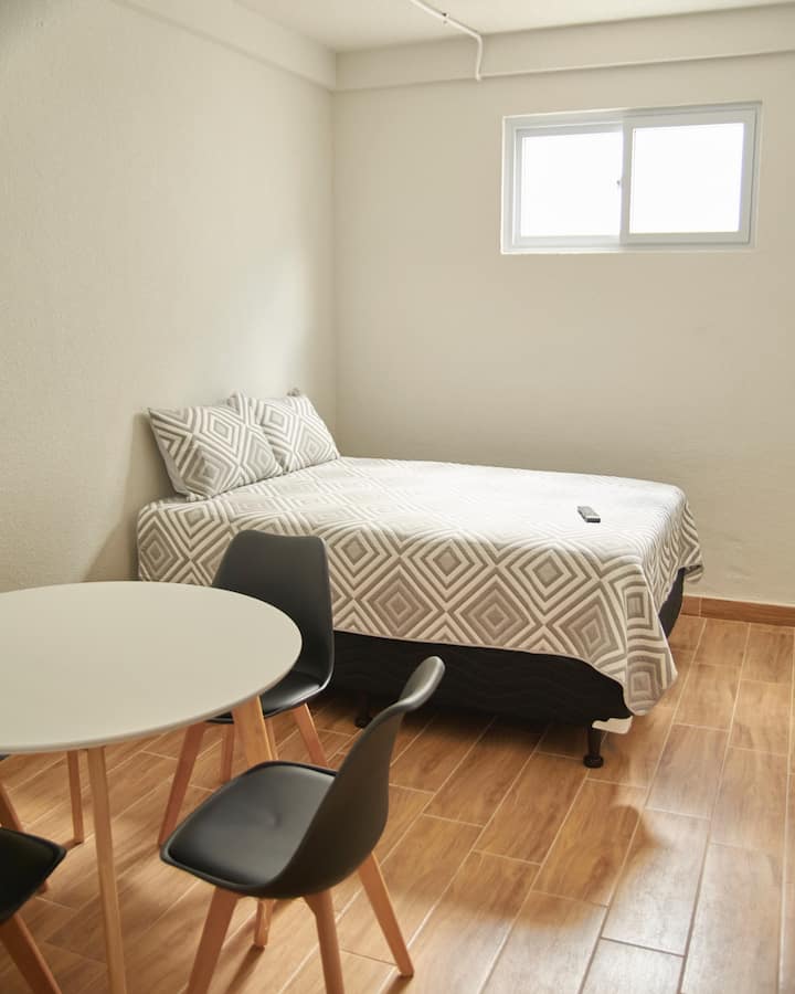 Acogedor Estudio En Centro Histórico De Guatemala - Ciudad de Guatemala