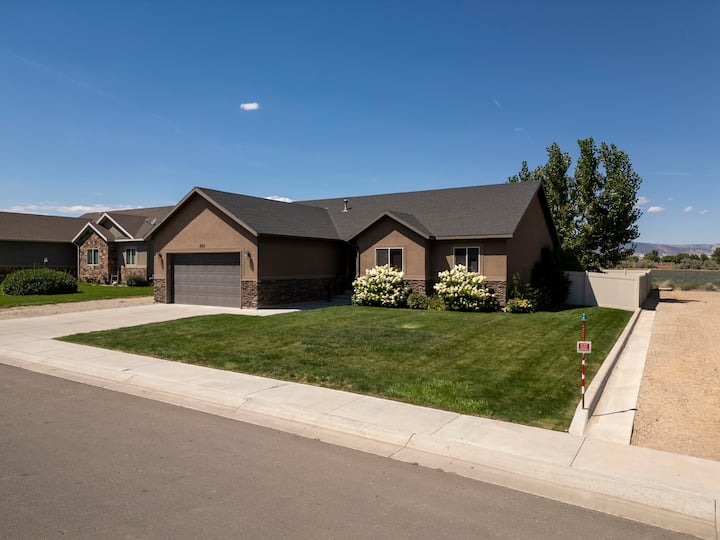 Your Home Away From Home - Vernal, UT