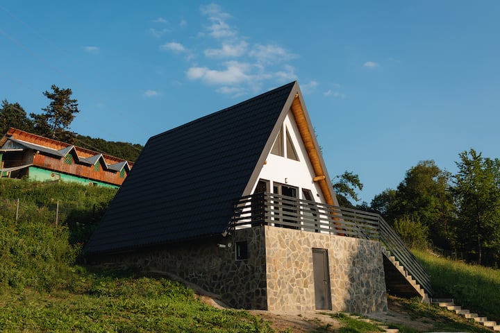 Aura Chalet - Valea Doftanei