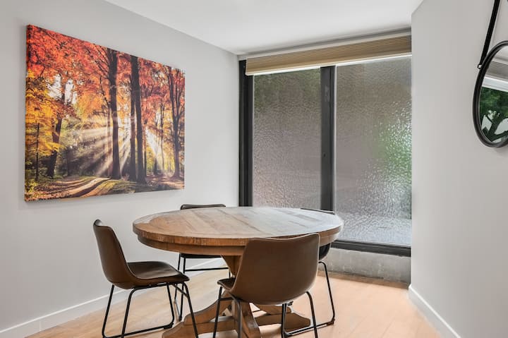 College Street Hideaway! - Asheville, NC