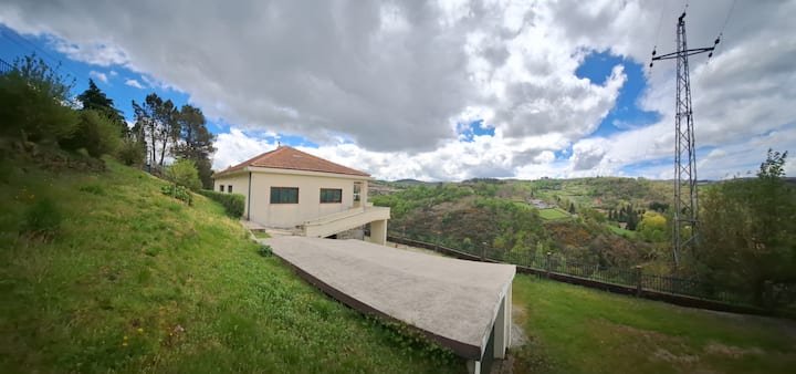 O Cantinho Do Avô Alberto - Montalegre