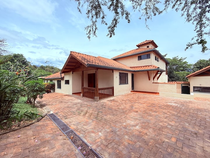 "Descanso Y Naturaleza Juntos" - Villeta