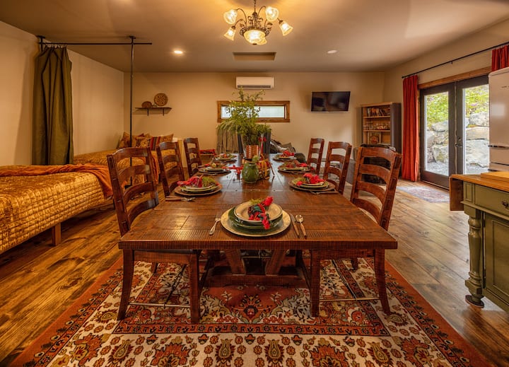 Cedar Hill House - Sitka, AK