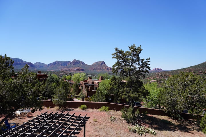 Red Rock Views · Walk To Uptown · Game Room · Pets - Sedona, AZ