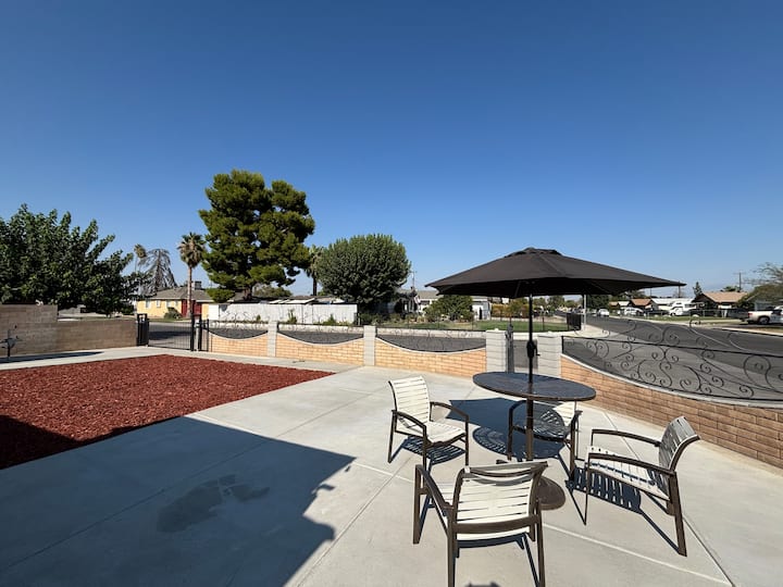 Valley Plaza Place - Bakersfield, CA