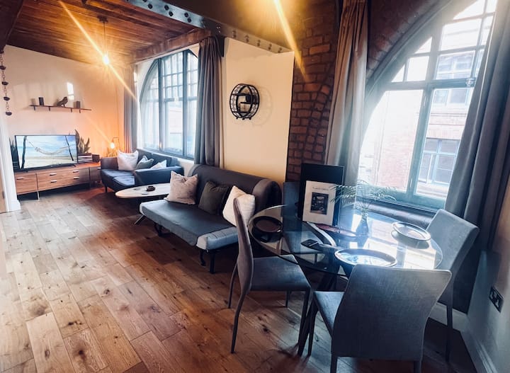 Unique One Bedroom Apartment-placetobee - Manchester