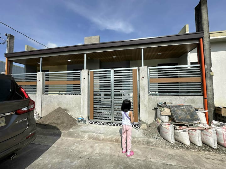 Ongoing - Casa Olivia & Sebastian - Pila, Philippines