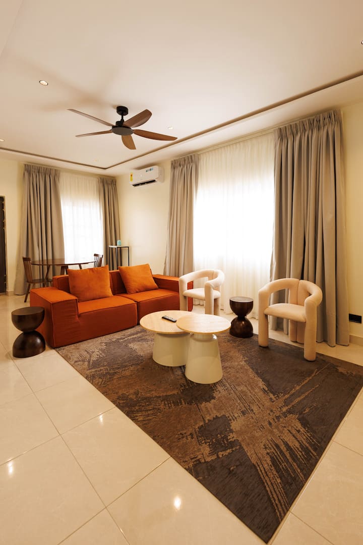 Cozy Affordable Apt Dc, Accra W/ Blackout Curtains - Ghana