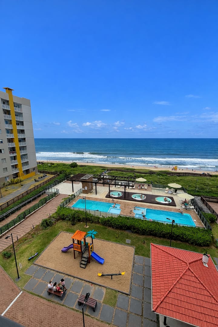 Beira-mar Com Piscina Aquecida + Jacuzzi Até 06x - Barra Velha
