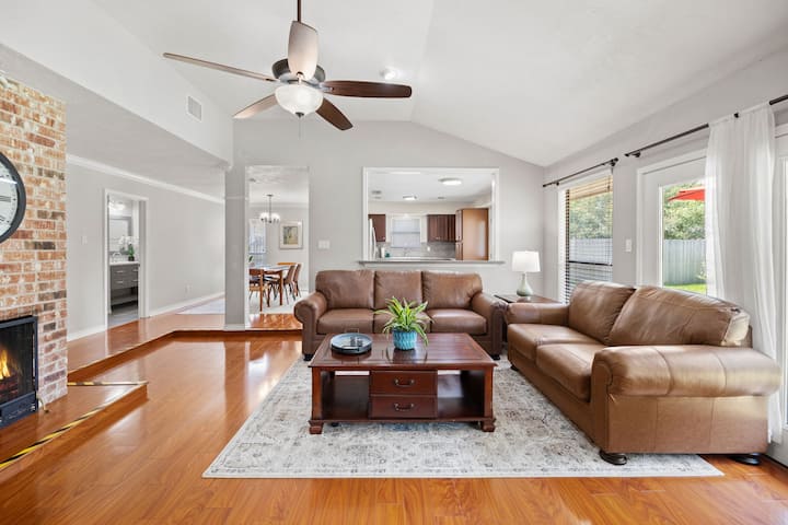 Tranquil Home By Trail & Park For Outdoor Lovers - Round Rock, TX