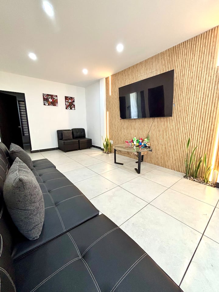 Residencia Medina - Santa Ana