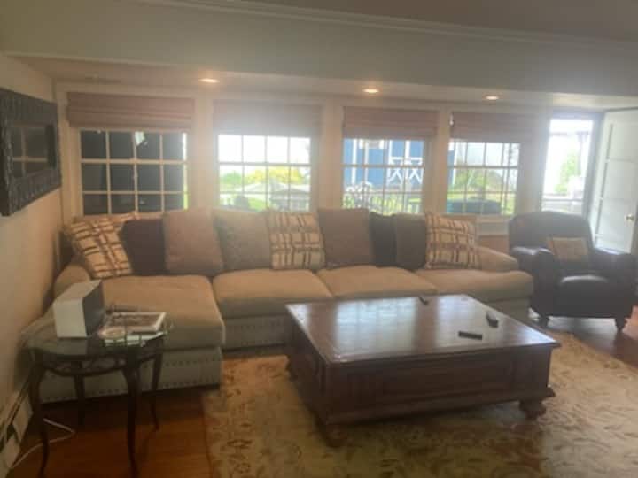 Close To Ryder Cup! Sleeps 10! - Westbury, NY