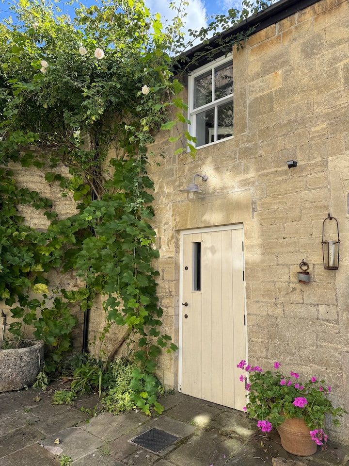 The Coach House, Bath - Bath