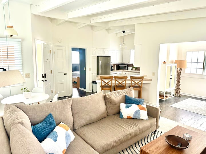 Bright Bayside Condo With Ac! - Shell Beach, San Diego