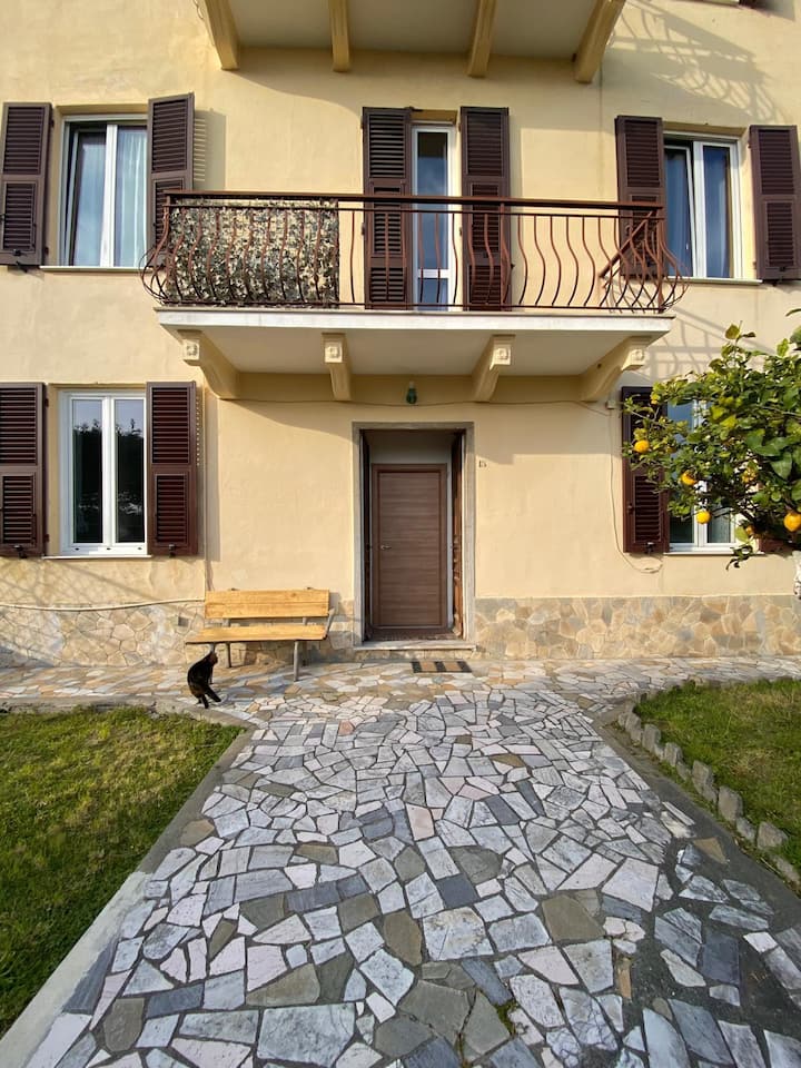 Pure Relax, 2 Steps From Beach - Albisola Superiore