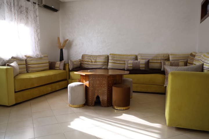 Casablanca Centre : Appart Spacieux Bien ÉQuipé - Casablanca