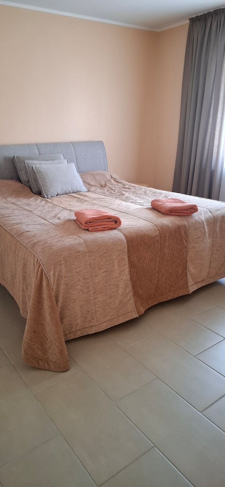 Renovierte Wohnung Ruhiger Lage - Köln