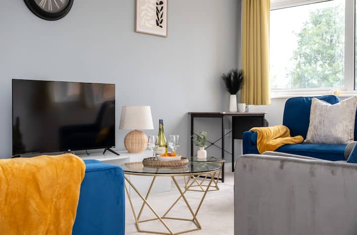 61% Off Long Term Stays | Driveway | Pool Table - Sevenoaks