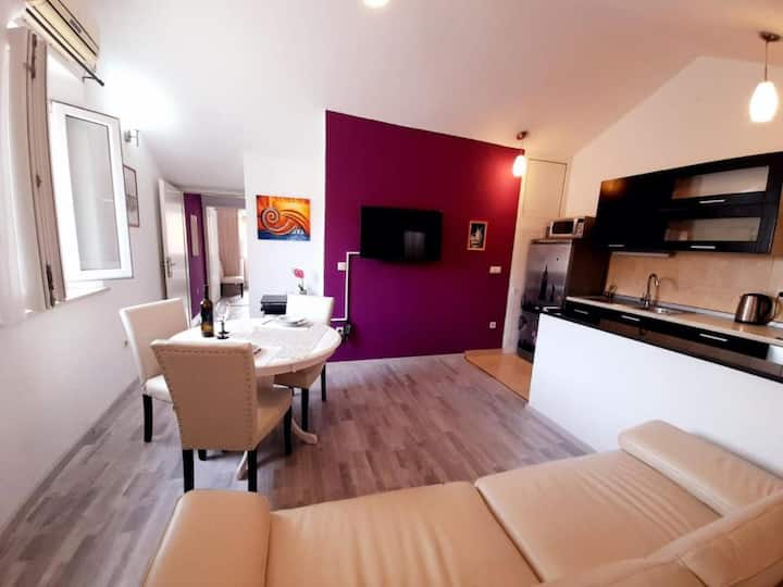 Stone House Apartment – Old Town Jelsa,2 Min Beach - Jelsa