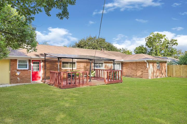 Updated 5br Baytown Home | Sleeps 12 |Patio&grill - Baytown, TX