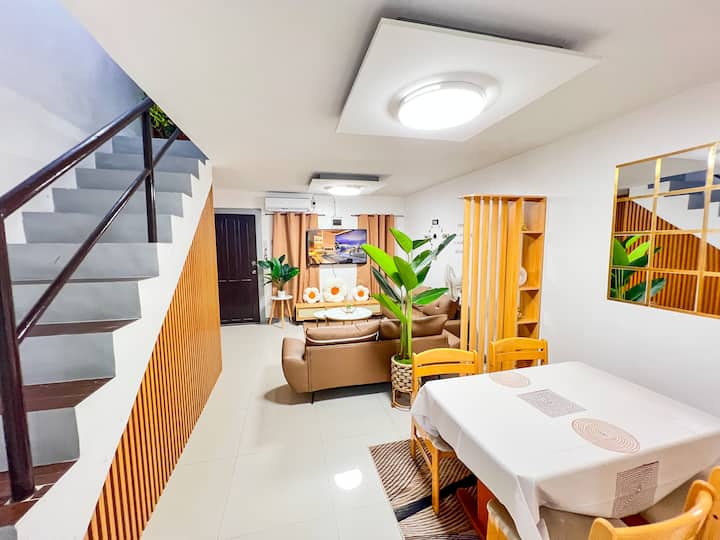 Sebrina Homestay Clark - Angeles