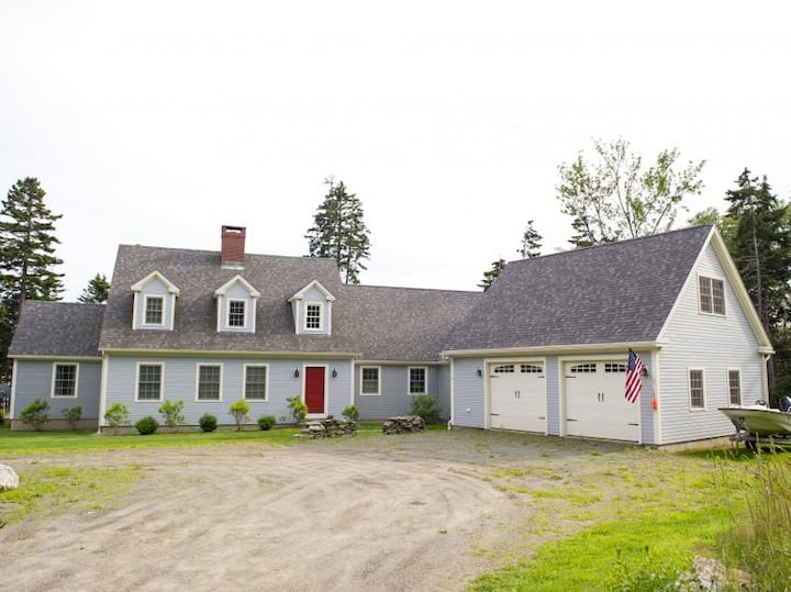 Passage View Retreat In Maine - Damariscotta, ME