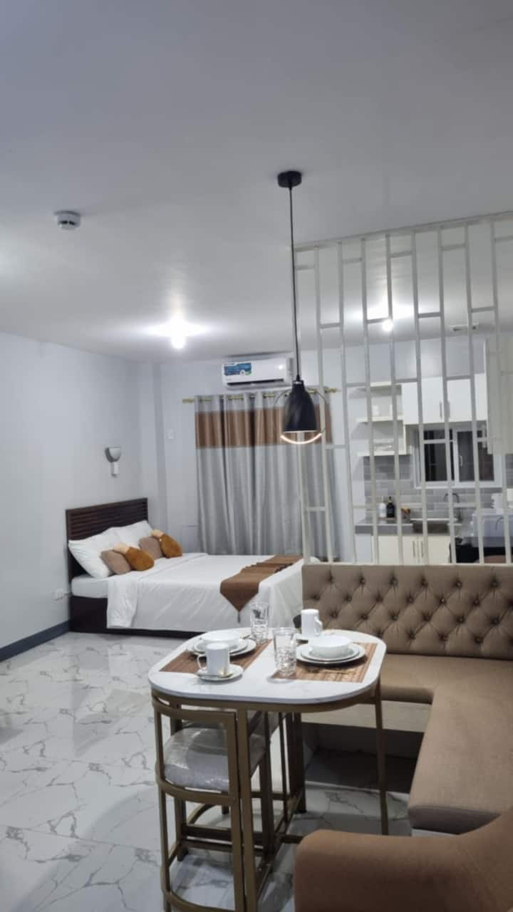 City Center Room (Jhibs Place) - Roxas City