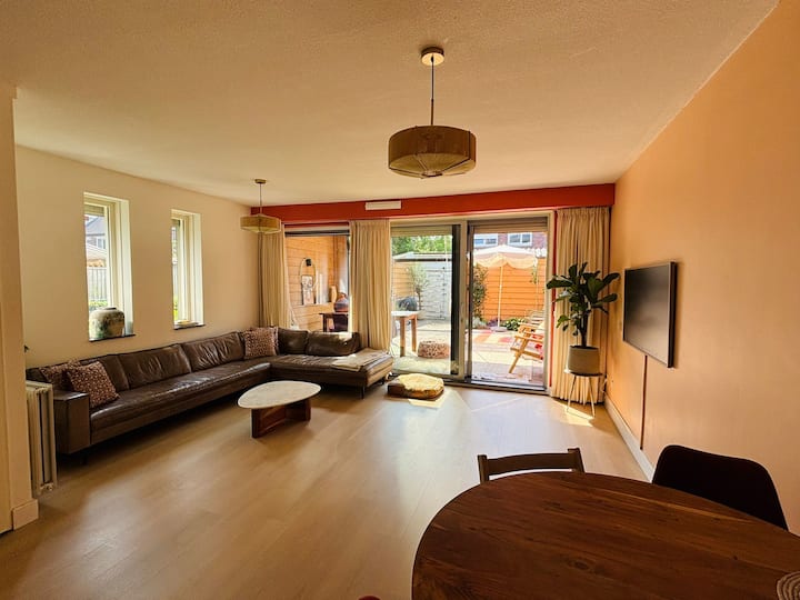 Spacious Amsterdam Hideaway - Amsterdam