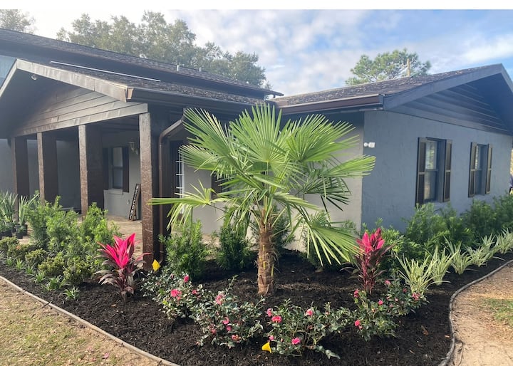 Newly Remodeled Apart On Farm - Dunnellon, FL