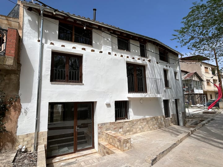 Casas Del Río. (Apartamento 1 De 3) - Enguídanos