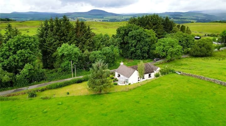 Coorie Cottage - Home Of Your Galloway Adventure - Clatteringshaws Loch