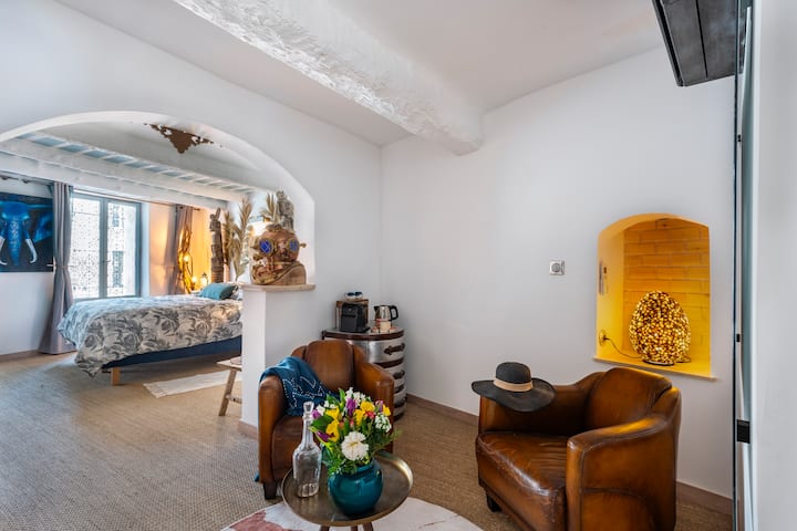 Aux Heures Bleues Suite & Petit Déjeuner - L'Isle-sur-la-Sorgue