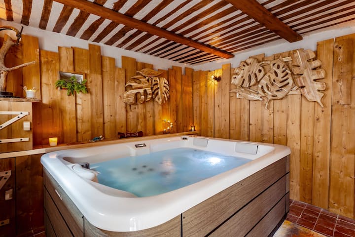 Aux Heures Bleues Suite & Petit Déjeuner - L'Isle-sur-la-Sorgue