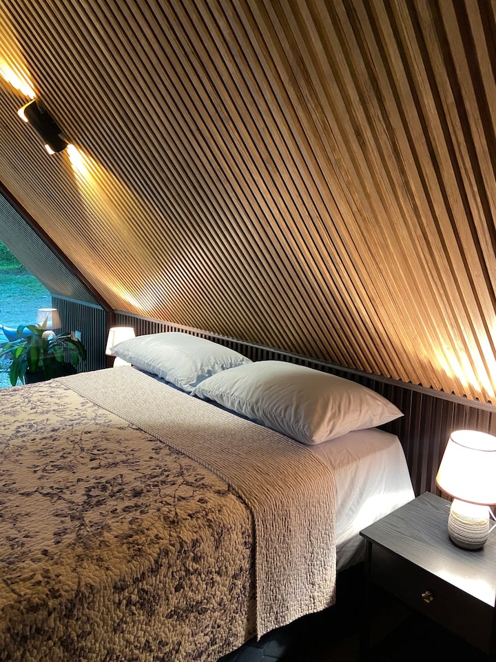 Refugio Luna: Cabaña Con Piscina, Río Y Naturaleza - Honduras