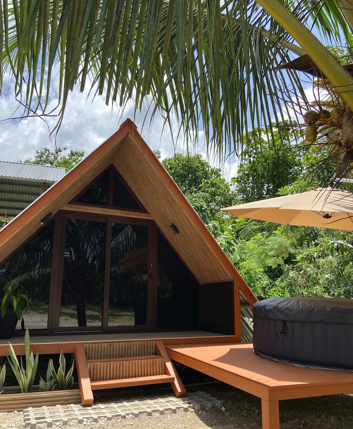 Refugio Luna: Cabaña Con Piscina, Río Y Naturaleza - Honduras