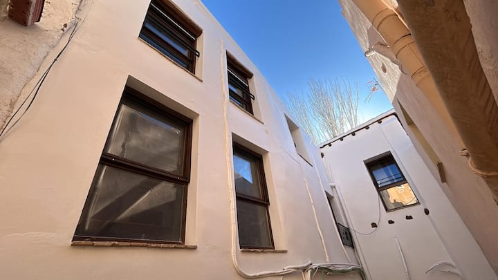 Casas Del Río. (Apartamento 3 De 3) - Enguídanos