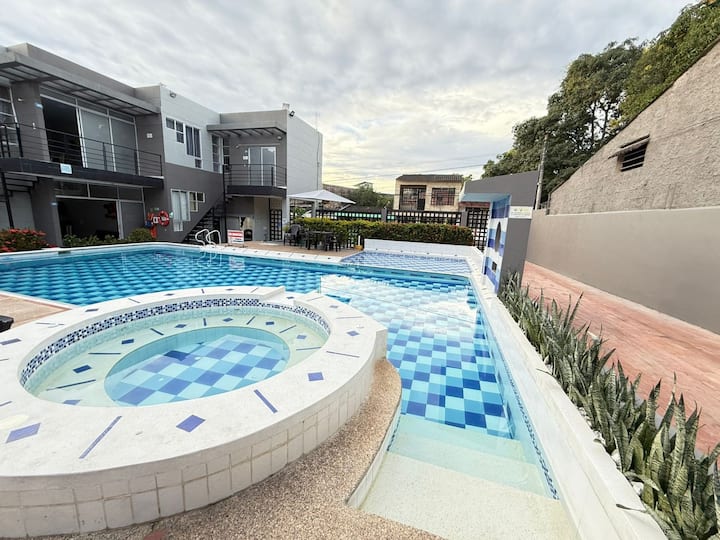 Hotel Las Marías
Apartamentos - Melgar