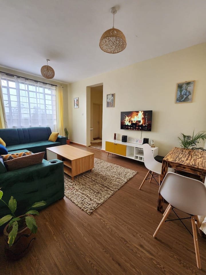 Dee’s Cozy & Chiq One-brm - Kisumu