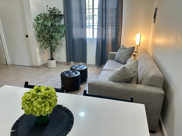 Casa En Hacienda Dorada - Mexicali