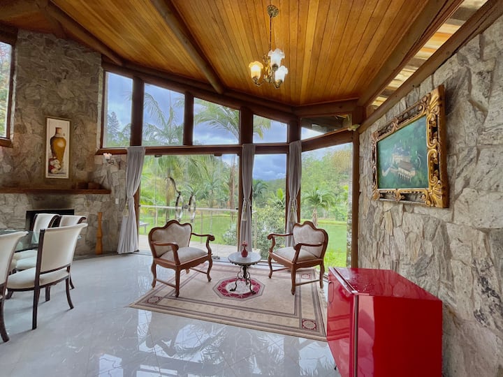 Experiência Real: Deck Privativo E Design Luís Xv - Espírito Santo