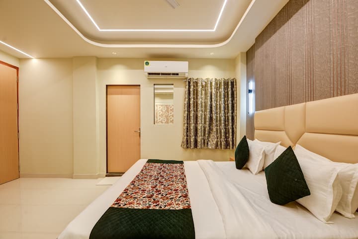 Spacious Room | Near Delhi Airport | Free Wi-fi - 뉴델리