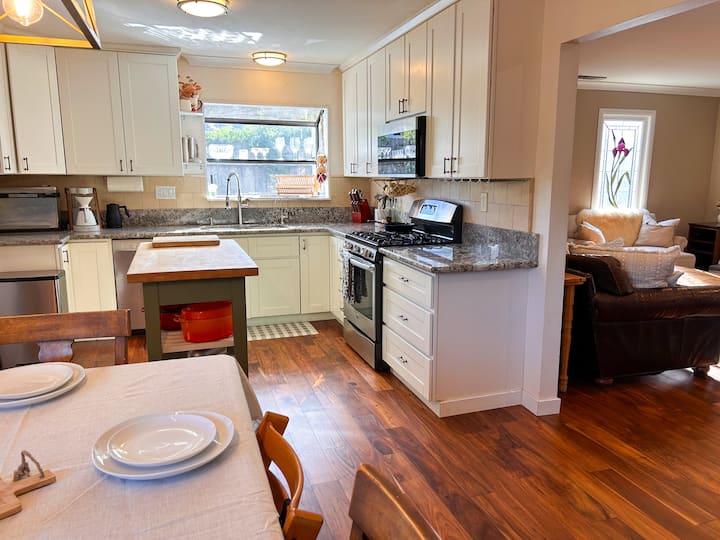 Sb Home + Guest Suite |Ucsb| Beach |A\c| - Santa Barbara, CA