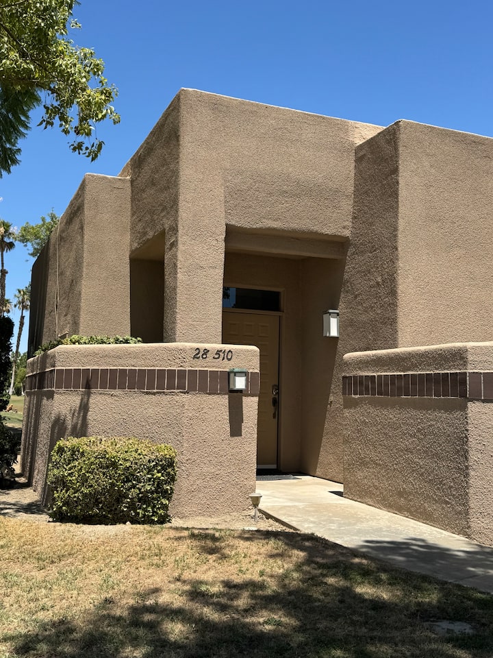 Cathedral City Golfer’s Dream! - Palm Springs, CA