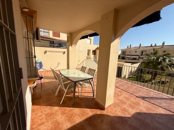 Terraza, Garaje, Piscina Y Wifi - Tarifa