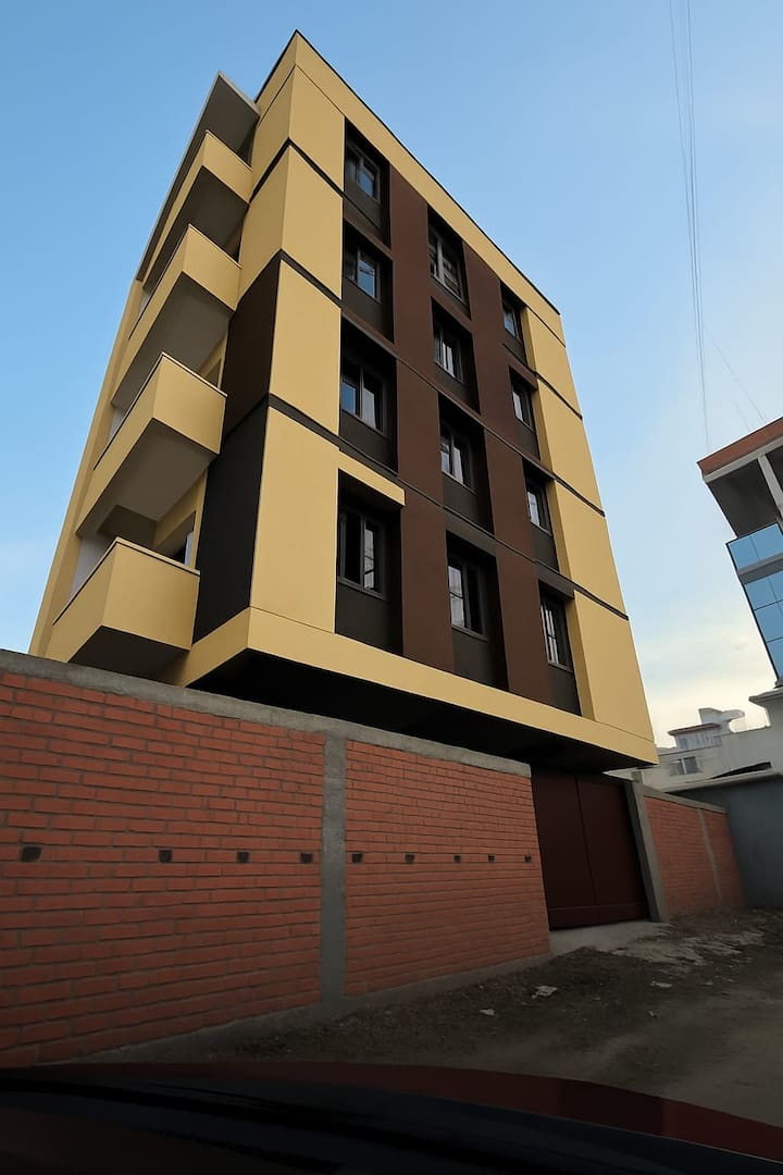 Mns Residency - インパール
