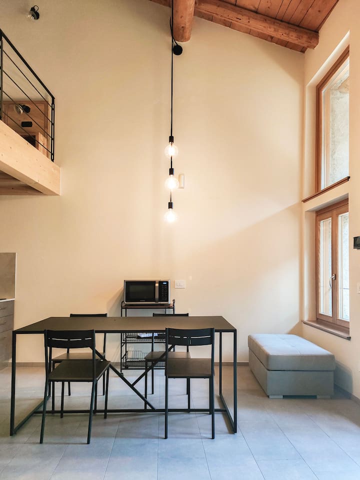 Open Space - Ai Parlenti, 25 - Tirano