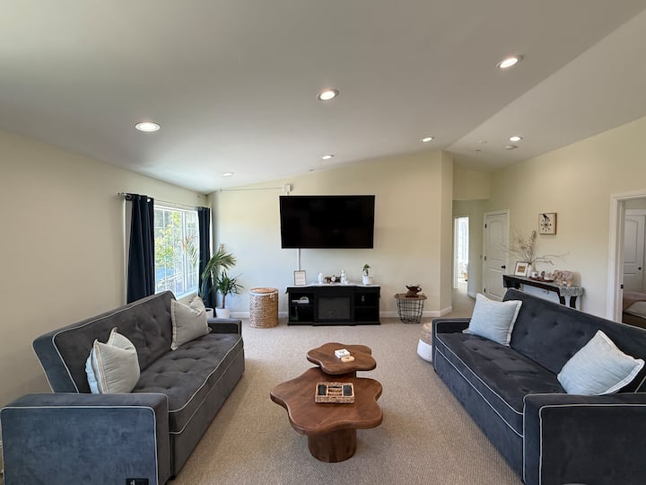 Luxury 4br Retreat W/ Hot Tub - Temecula, CA