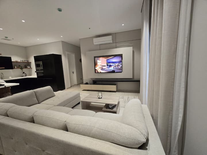 شقة 3 غرف نوم في كمباوند بمرافق - Riyadh