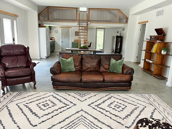 Gingerbean Bunkhouse - 堪薩斯