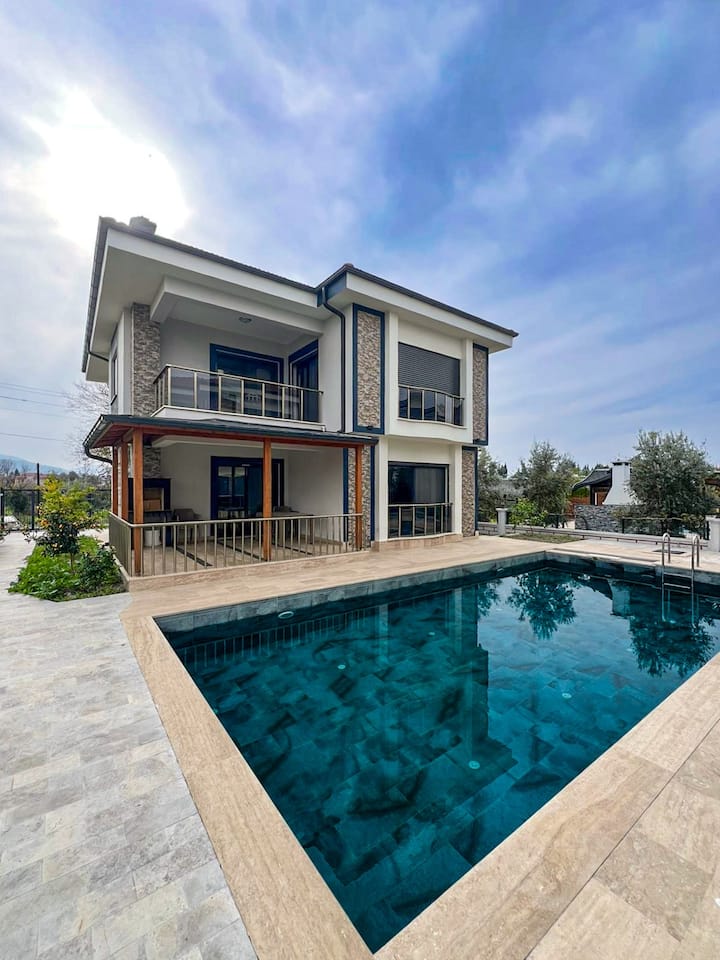 Villa In Dalaman - Dalaman
